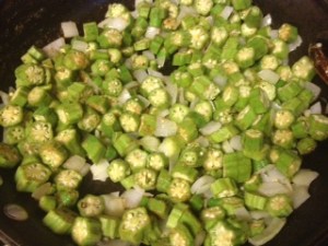 A Double Dose of Indian: Bhindi (Okra) & Gobi Mattar (Cauliflower and ...